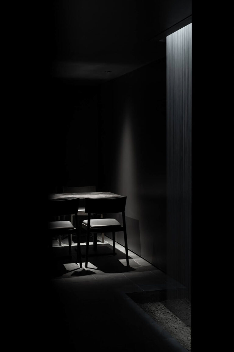 光をそそぐ – スタジオ・ポエティック・キュリオシティ Studio POETIC CURIOCITY